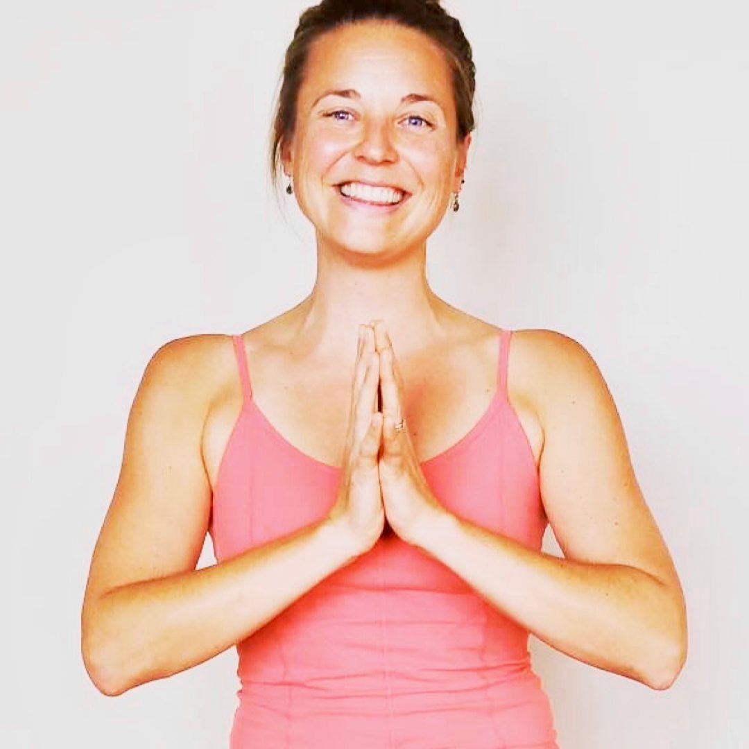 Natalie Cruz - Yoga Under the Palms Hawaiʻi