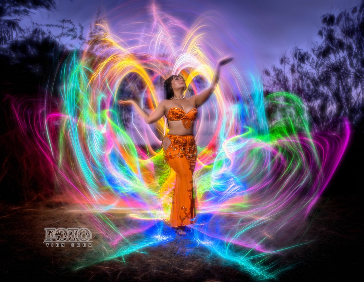 Belly Dance - Yoga Under the Palms Hawaiʻi